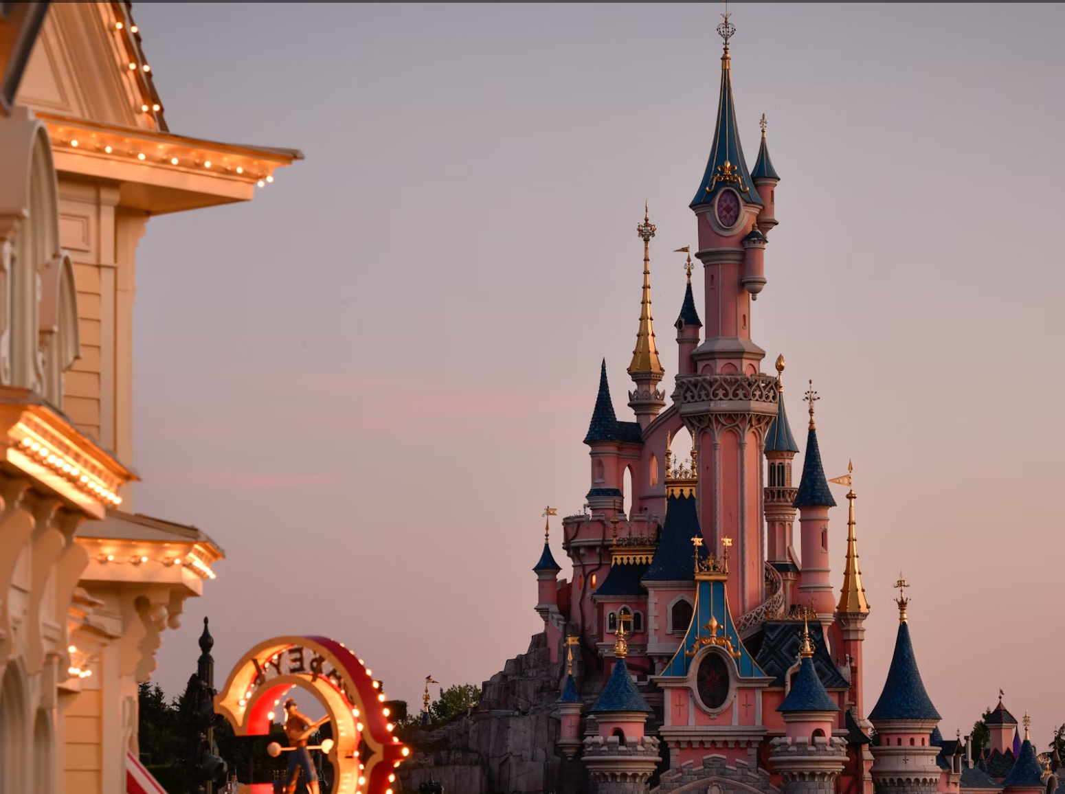 Book Disneyland® Paris 2-Park Ticket